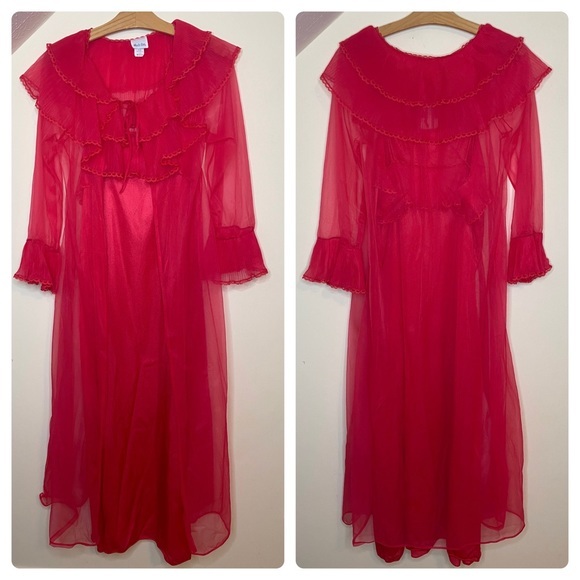 Movie Star | Intimates & Sleepwear | Vintage Movie Star 95s Red ...